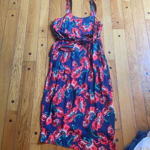 Chelsea28 | Dresses | Chelsea 28 Floral Midi Dress | Poshmark